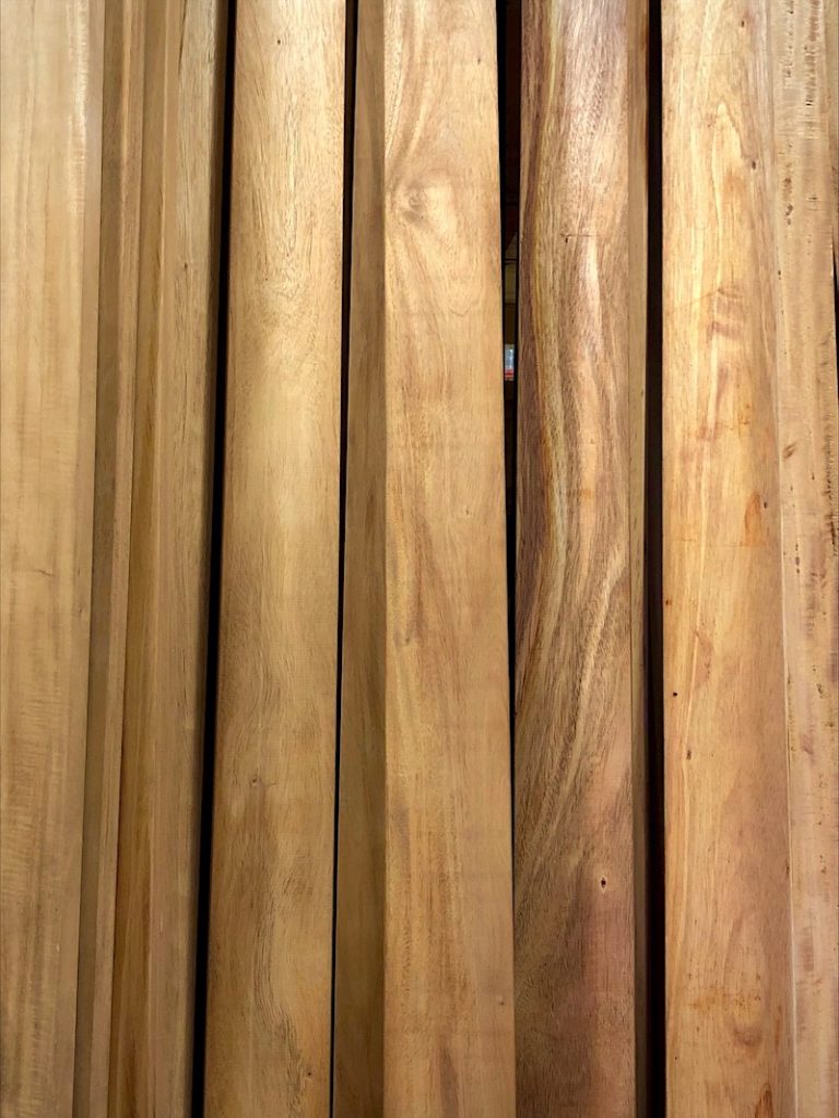 5/4x4 Mahogany Decking - Builders Surplus